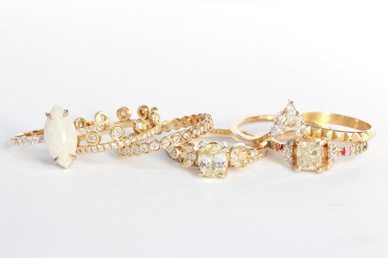 Gold Pyramid Wedding Ring 2.5mm – sillyshinydiamonds